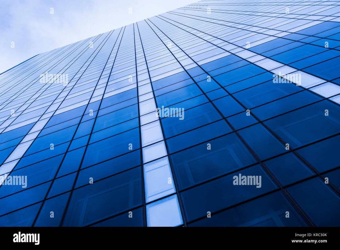 Abstract glass building hi-res stock photography and images - Alamy