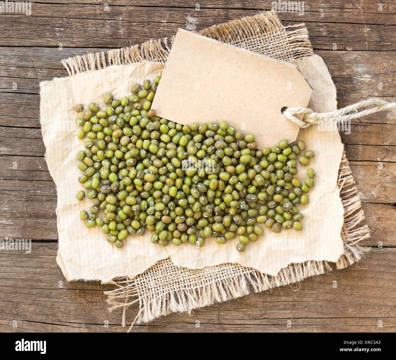 Mung beans and paper label Stock Photo - Alamy