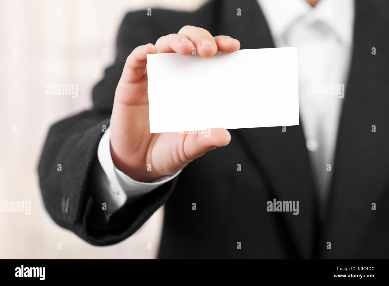 Business men hand holding white empty blank card Stock Photo - Alamy