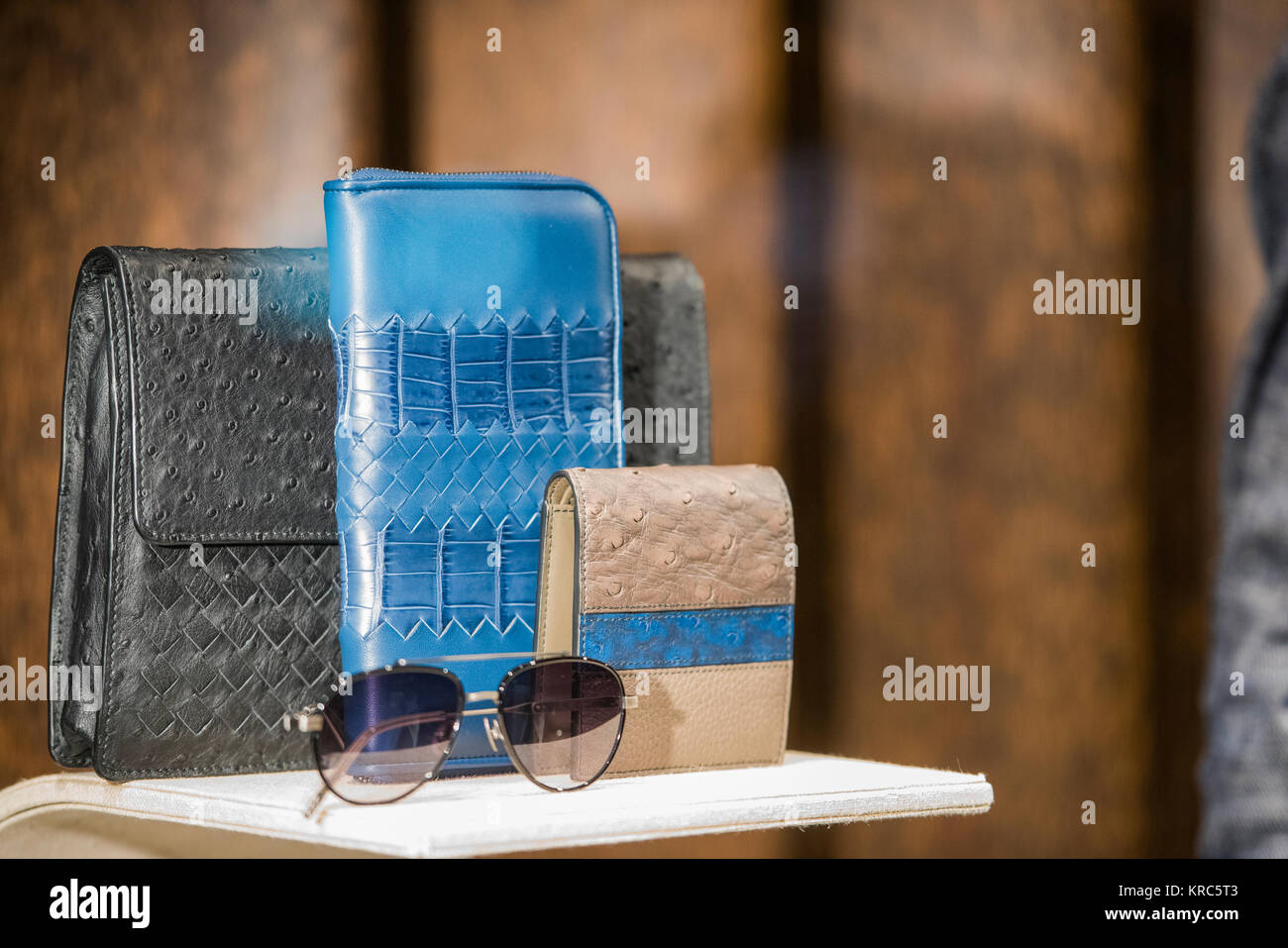 Elegant accesories in a storefront in Paris Stock Photo - Alamy