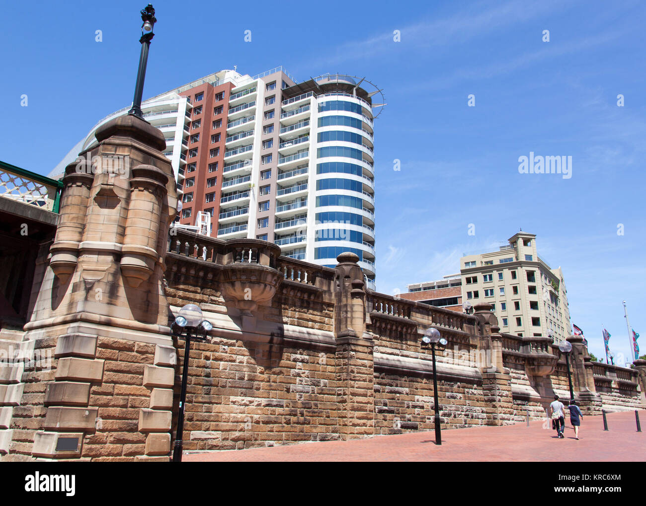 Pyrmont pedestrian bridge hi-res stock photography and images - Alamy