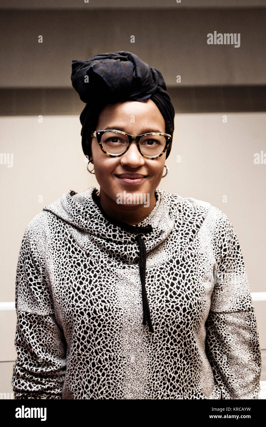 Barbara moleko hi-res stock photography and images - Alamy