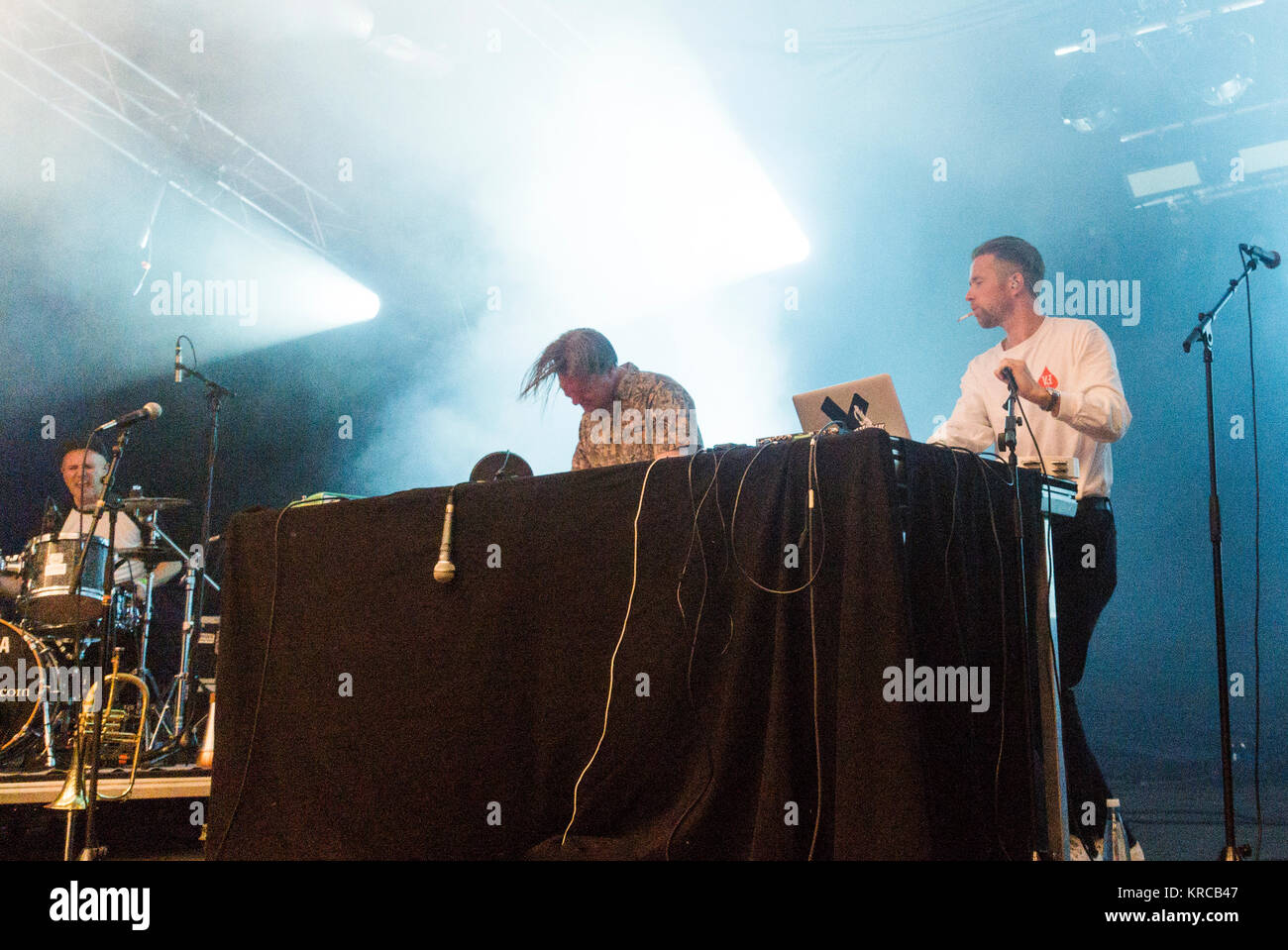 Cinematic music hi-res stock photography and images - Alamy