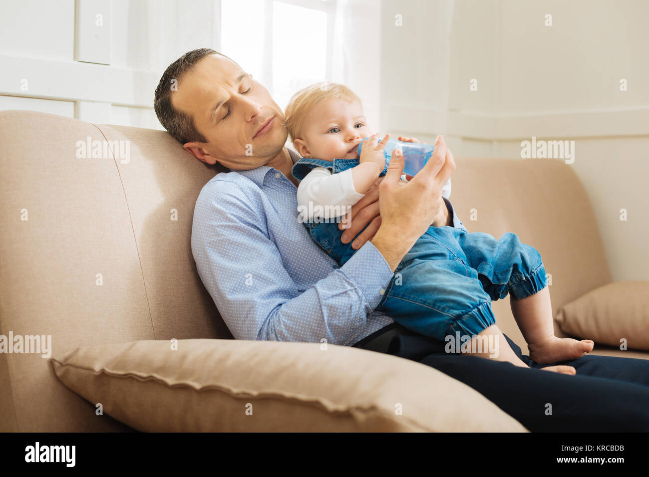 Attentive father hi-res stock photography and images - Alamy