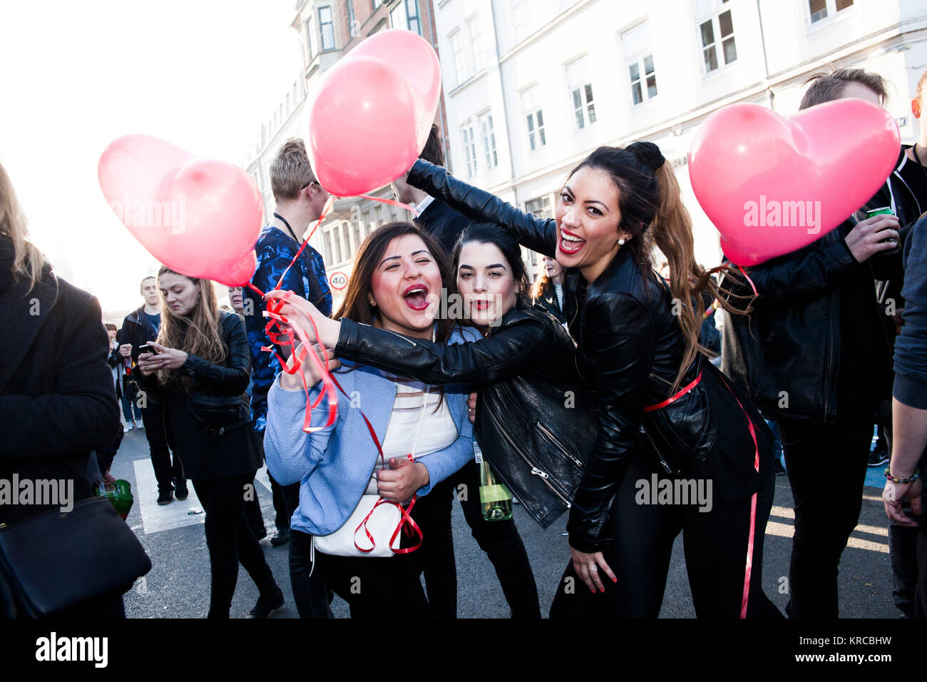 Party people are dancing, drinking and having fun at the annual block ...
