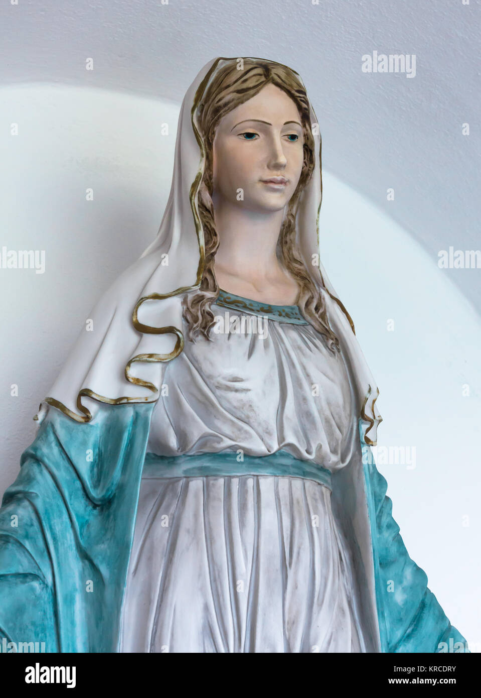 Virgin Mary statue Stock Photo - Alamy