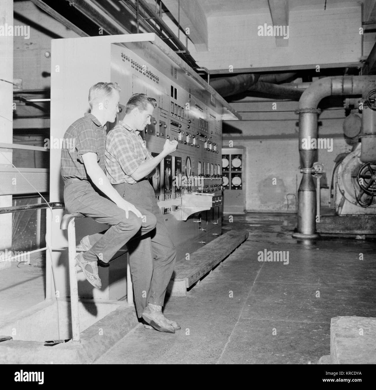 1960s finland factory hi-res stock photography and images - Alamy