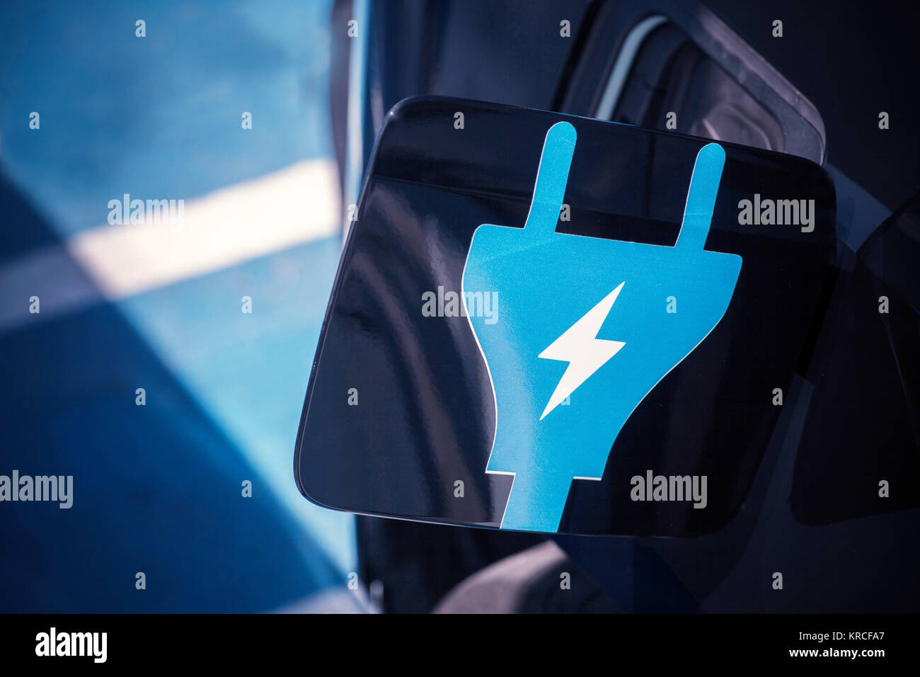 Car socket icon electric hi-res stock photography and images - Alamy