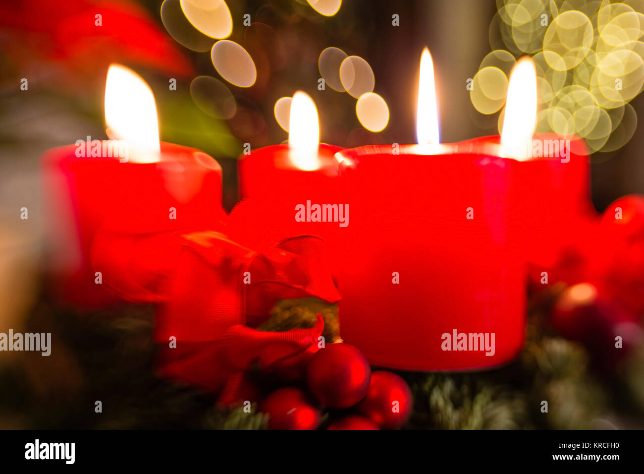 4 kerzen hi-res stock photography and images - Alamy