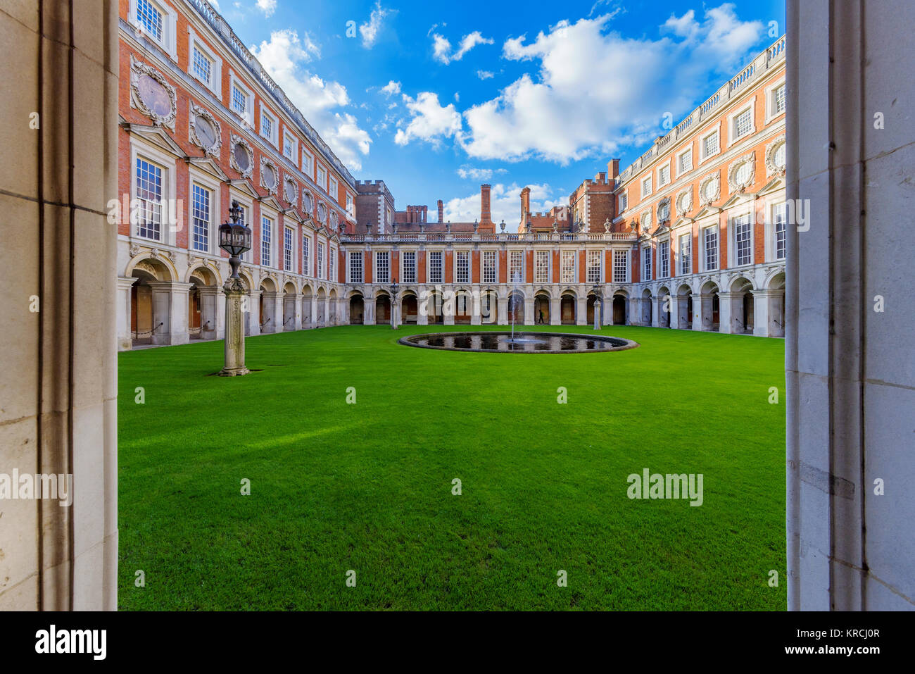 Hampton Court Palace historic British architecture Stock Photo - Alamy