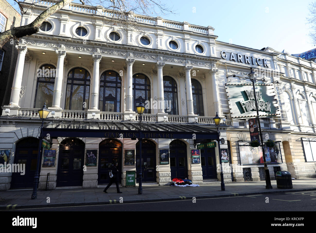 Theatre pic hi-res stock photography and images - Alamy