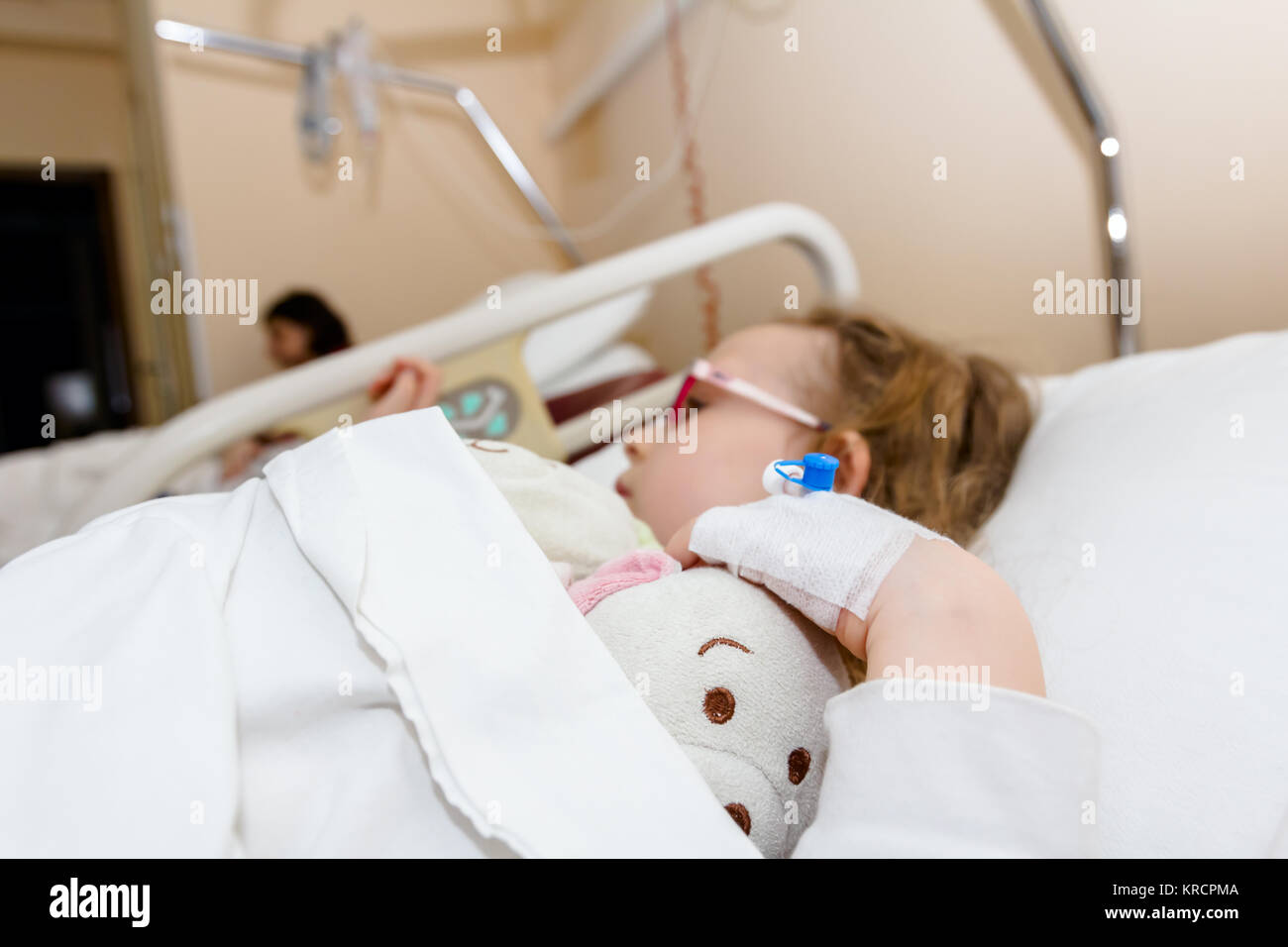 Intravenous Drip Child Stock Photos & Intravenous Drip Child Stock ...