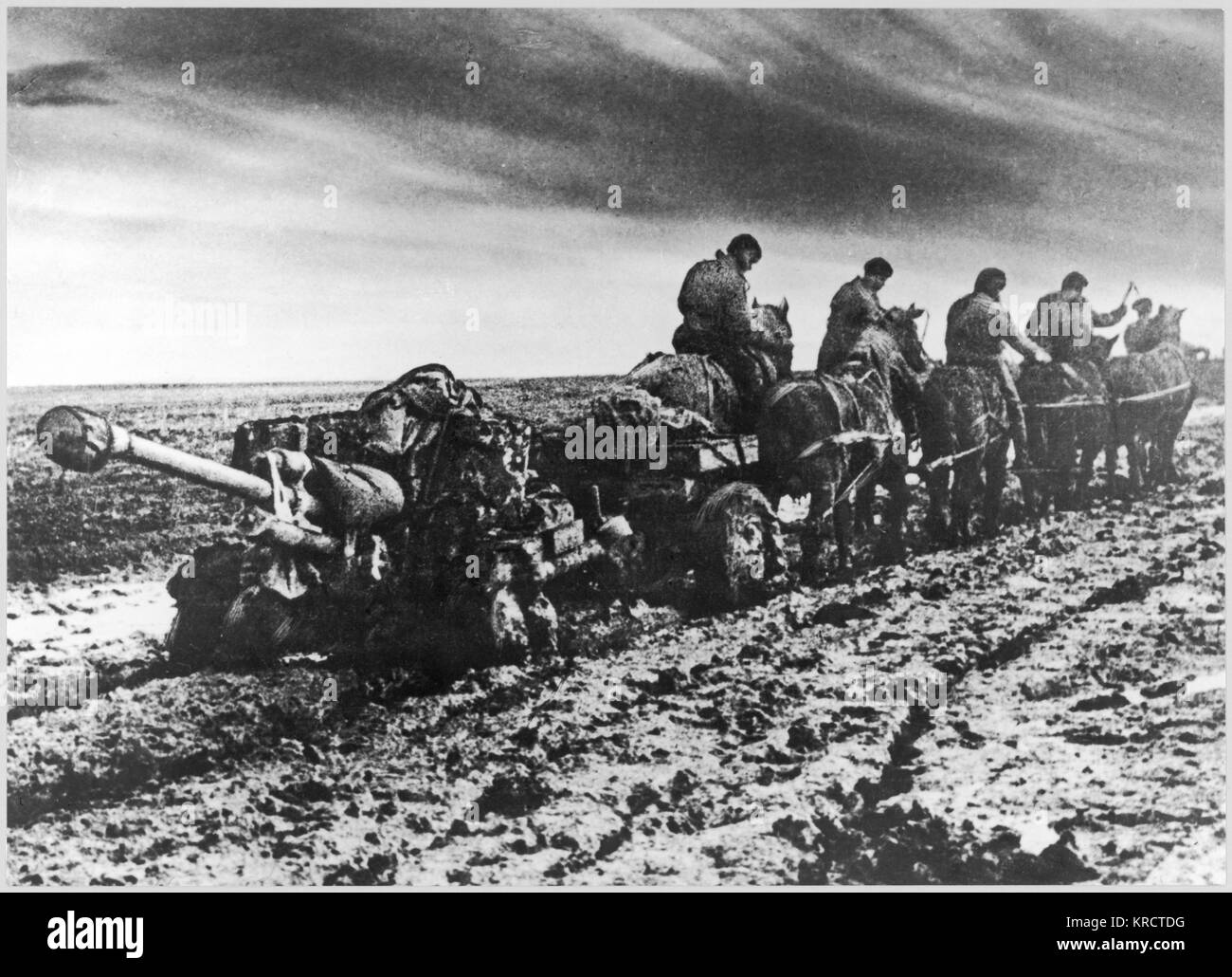 Horse Drawn Artillery High Resolution Stock Photography and Images - Alamy