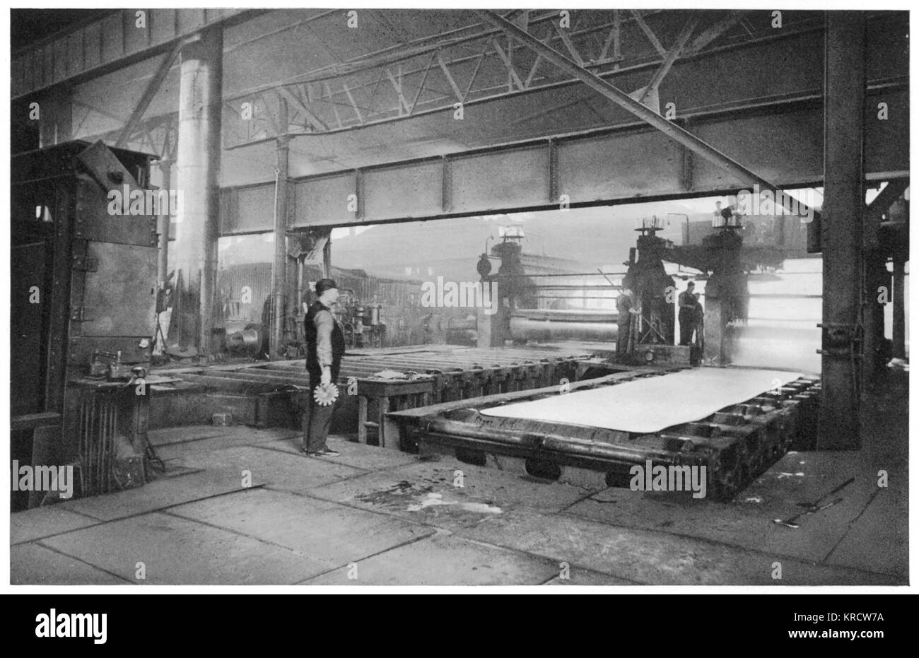 STEEL PLATE ROLLING Stock Photo - Alamy