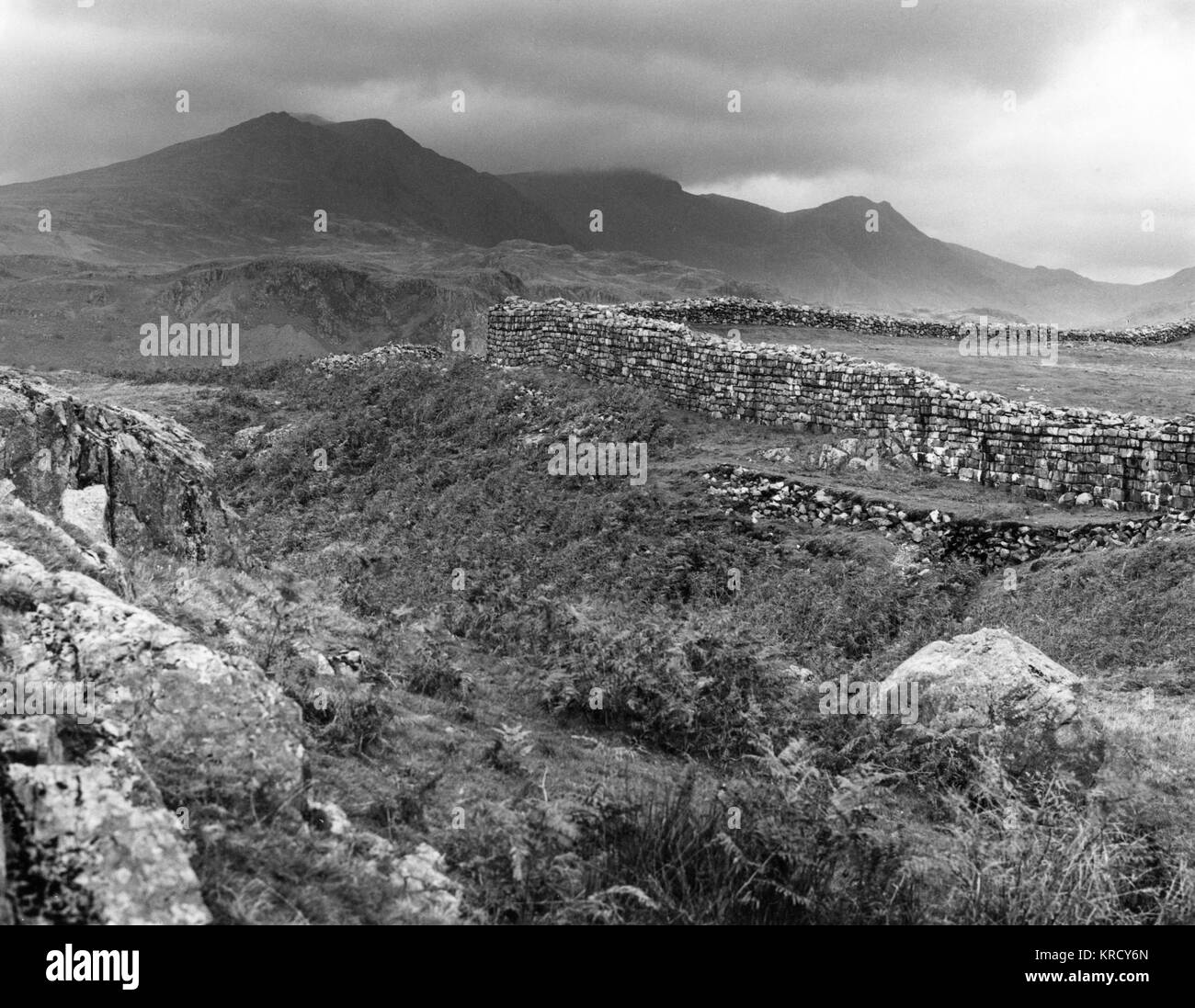 Hardknott castle hi-res stock photography and images - Alamy