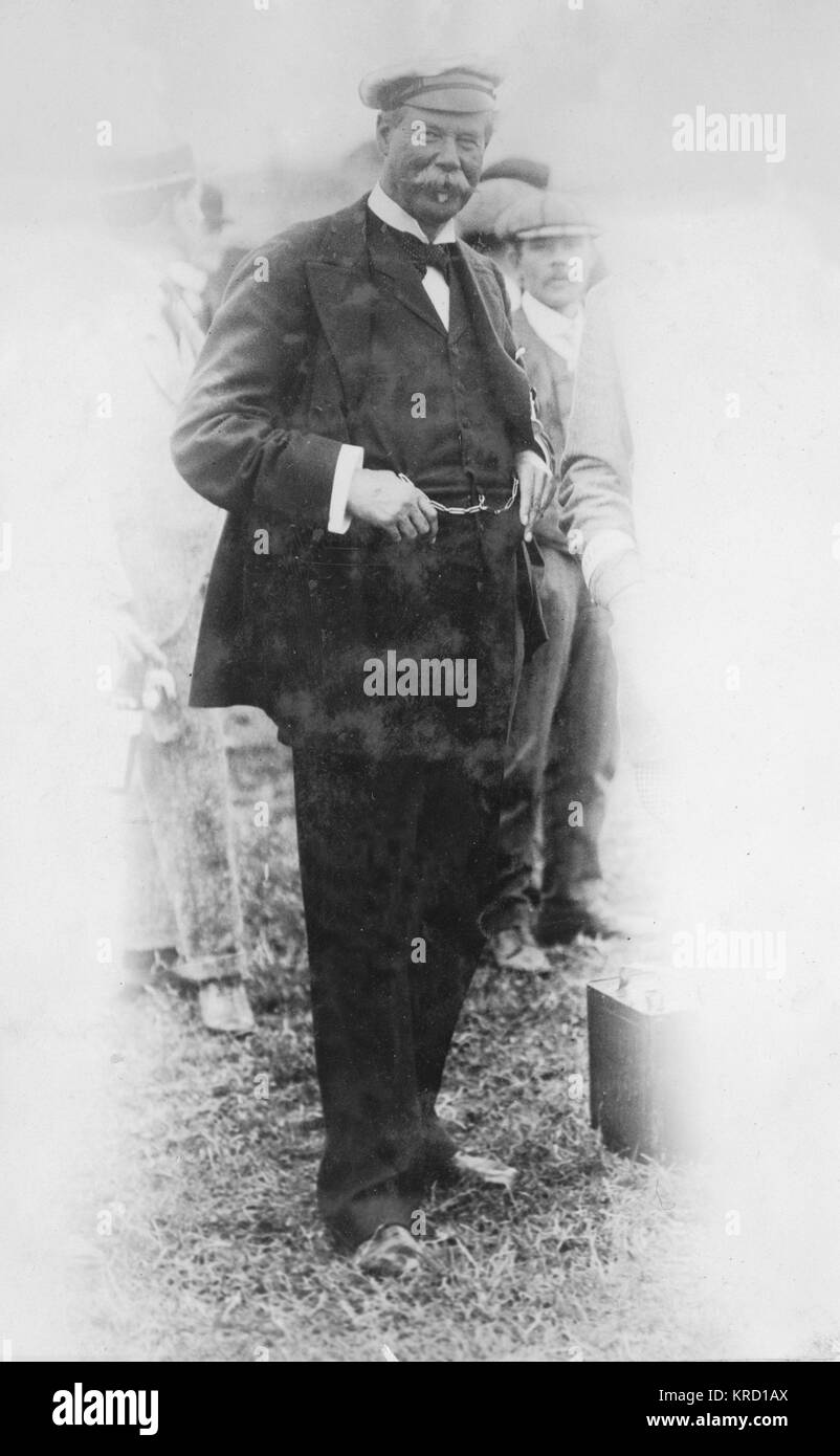 Sir lipton hi-res stock photography and images - Alamy