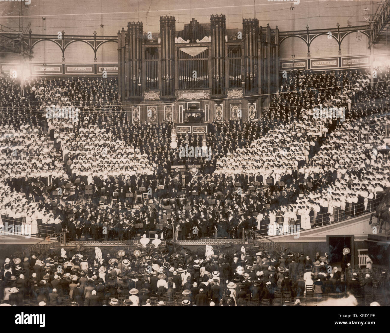 Imperial Choir performing at the Crystal Palace Stock Photo - Alamy