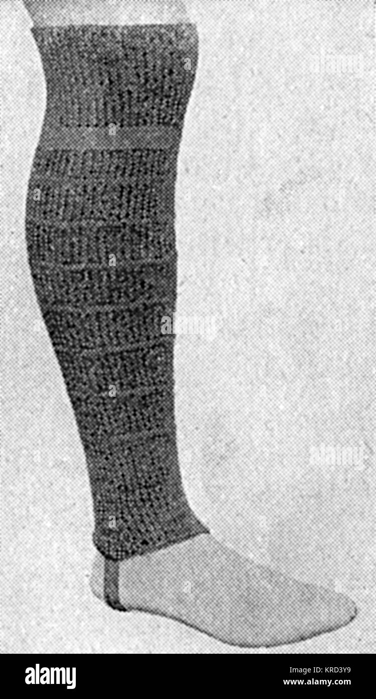 Knitted garments hi-res stock photography and images - Alamy