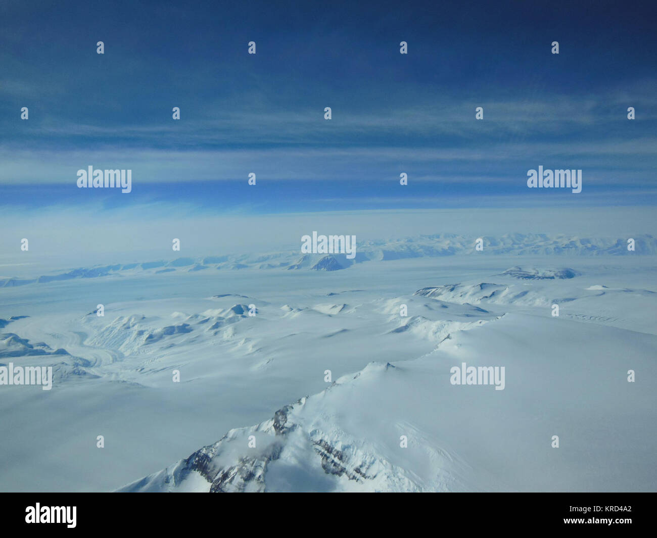 A view of Antarctica's ice sheet and mountains Stock Photo - Alamy