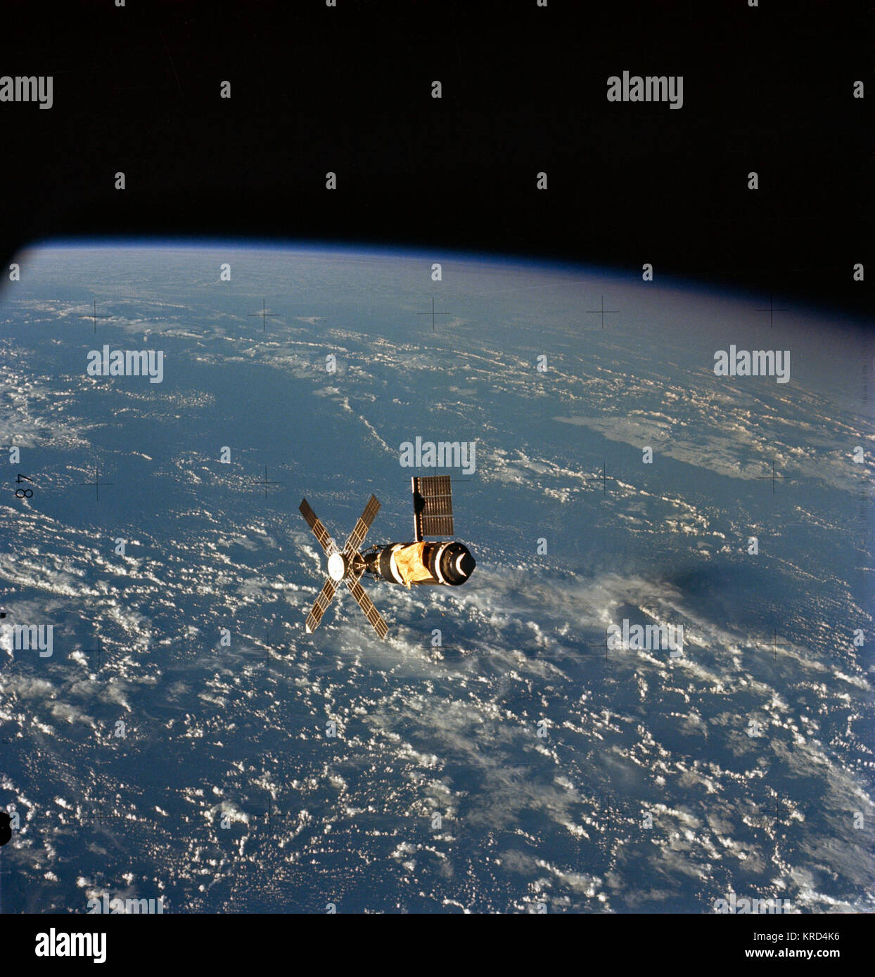Skylab hi-res stock photography and images - Alamy