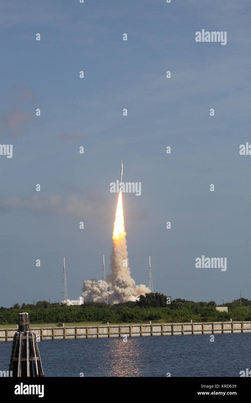 Ares I X Launch 04 Stock Photo Alamy