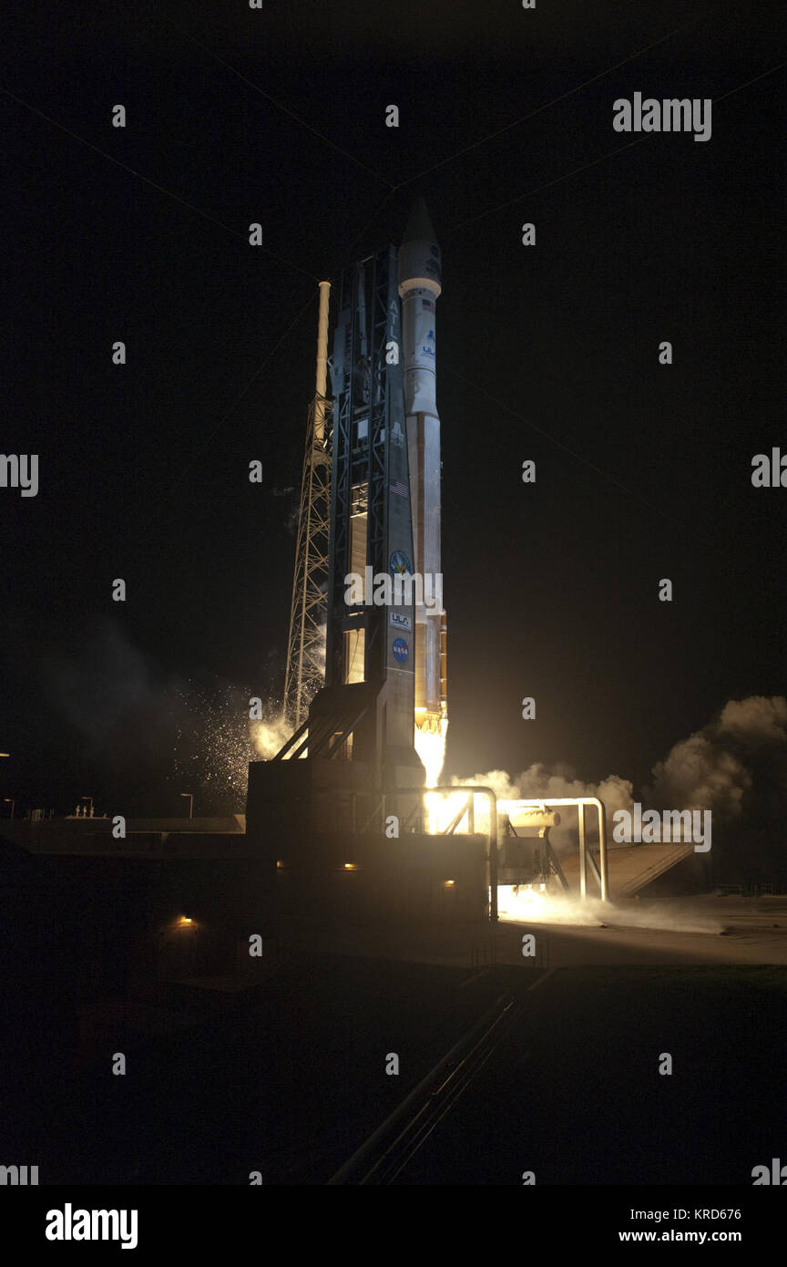 Atlas V 401 Rocket High Resolution Stock Photography and Images - Alamy