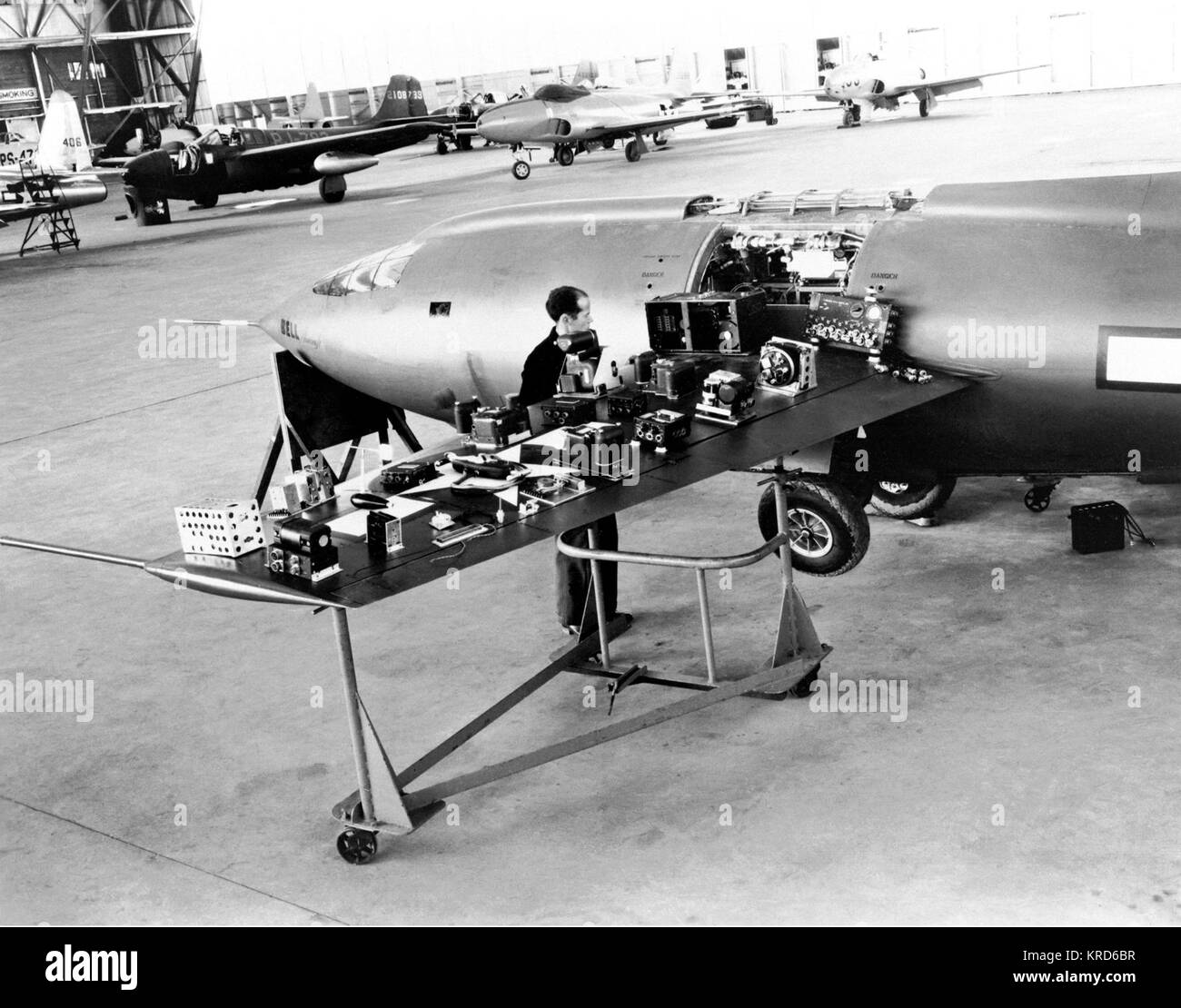 Bell x 1 hi-res stock photography and images - Alamy