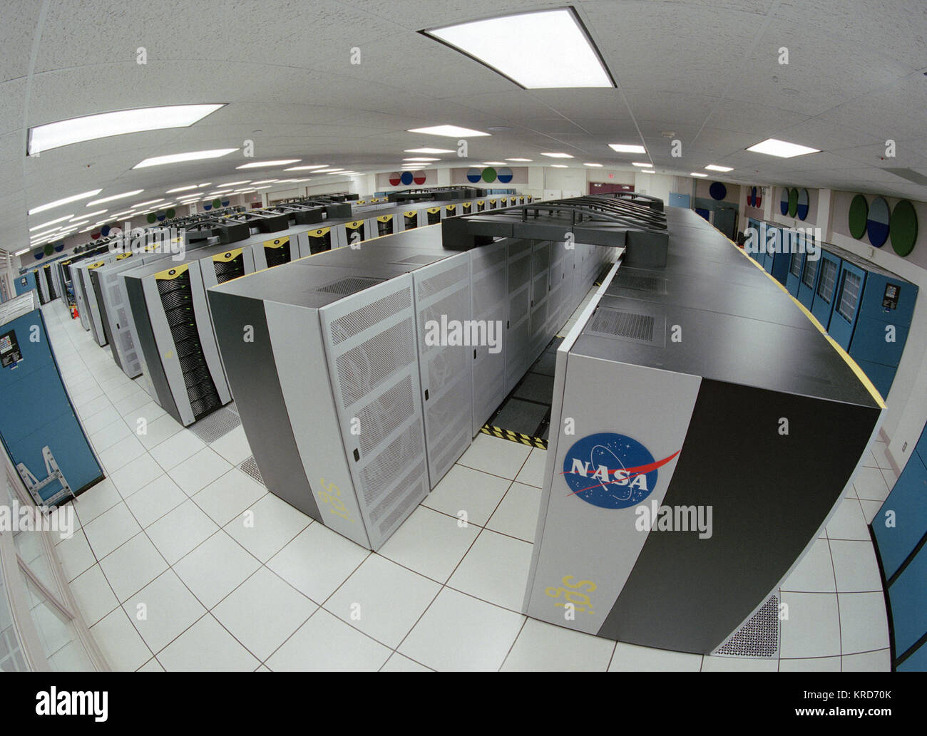 Columbia Supercomputer - NASA Advanced Supercomputing Facility Stock ...