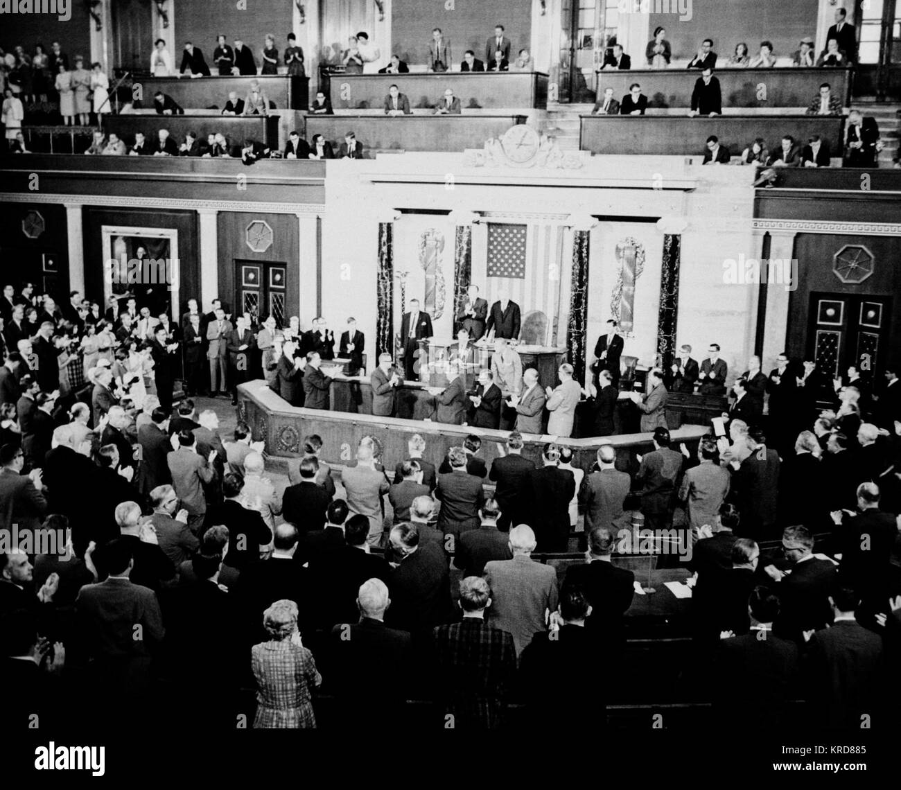 Gordon Cooper and Pete Conrad receive a standing ovation from U.S ...