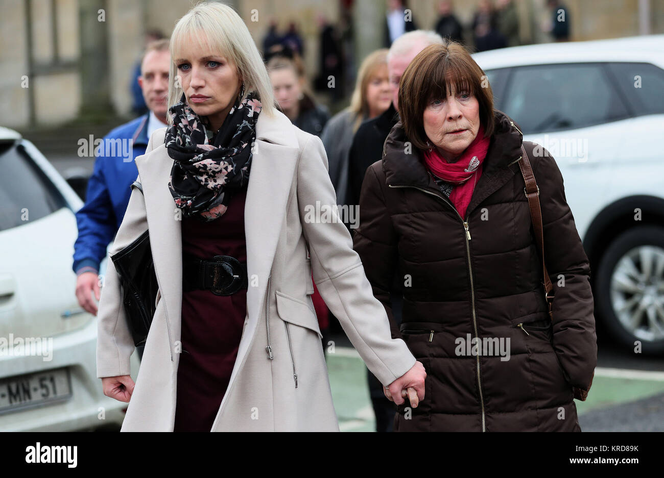 Clodagh Hawe's mother Mary Coll (right) and sister Jacqueline Connelly ...