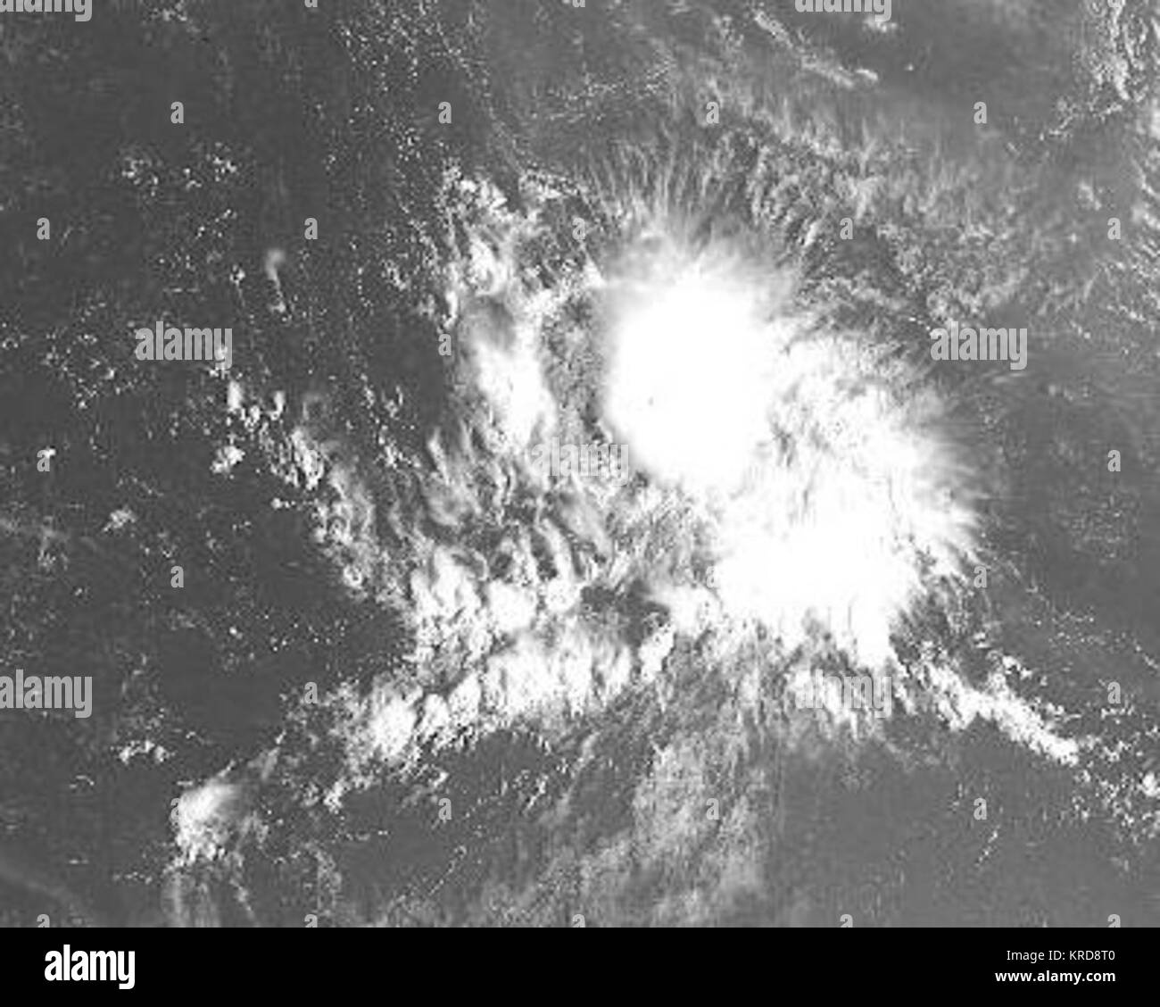 Hurricane Joyce 28200029 GOES 9-29-00 Stock Photo - Alamy