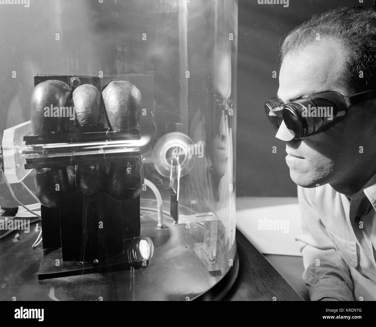 Ion Jet at Hypersonic Flight Display - GPN-2000-000690 Stock Photo - Alamy