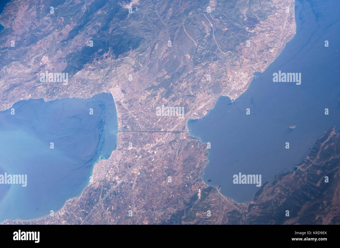 Istmo de corinto hi-res stock photography and images - Alamy