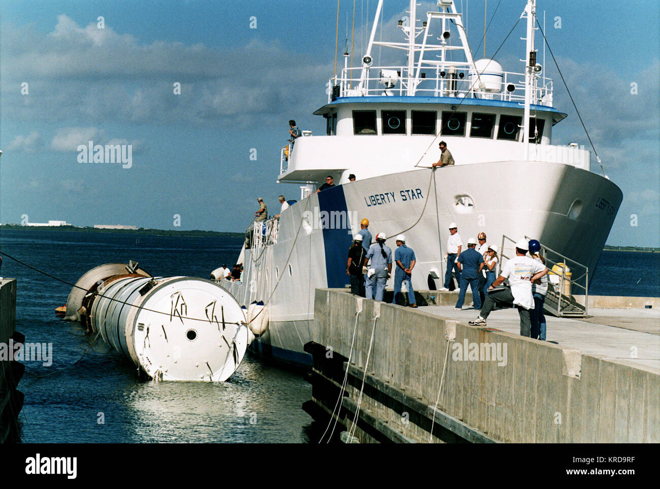 Sts 87 hi-res stock photography and images - Alamy