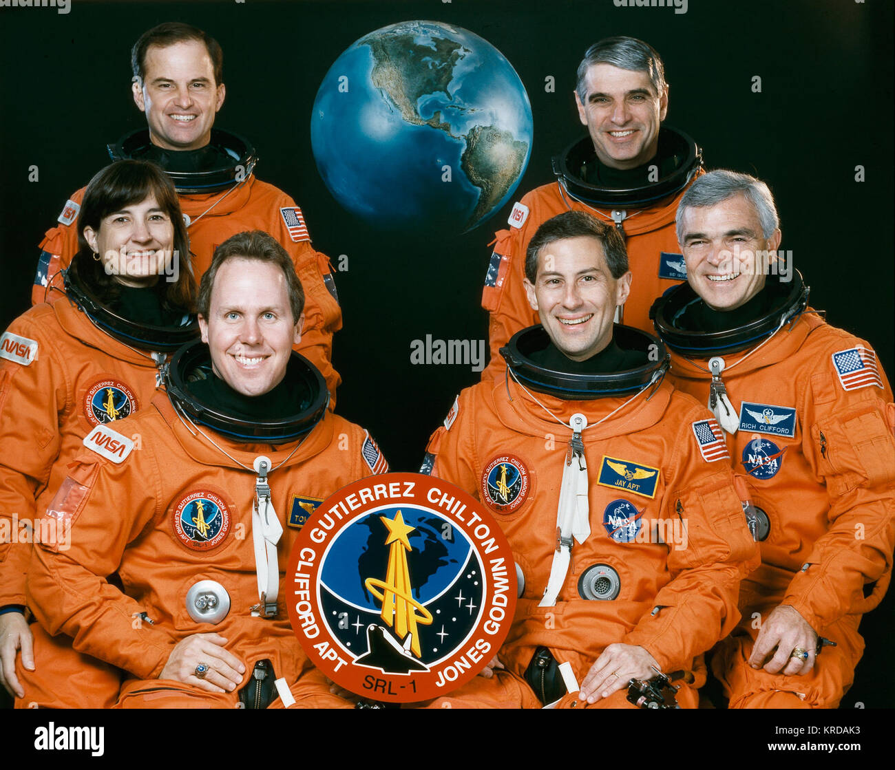STS-59 CREW PORTRAIT. STANDING L TO R: CHILTON, KEVIN AND GUTIRREZ ...