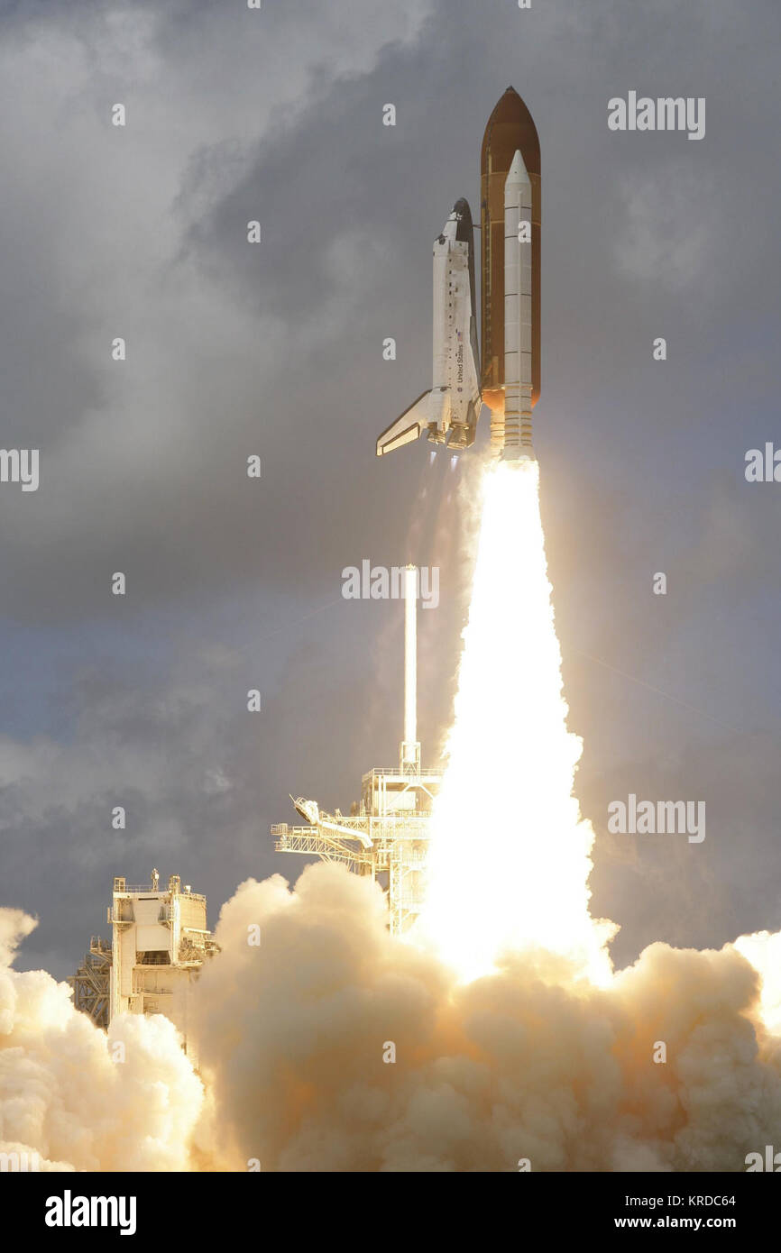 Sts 120 hi-res stock photography and images - Alamy