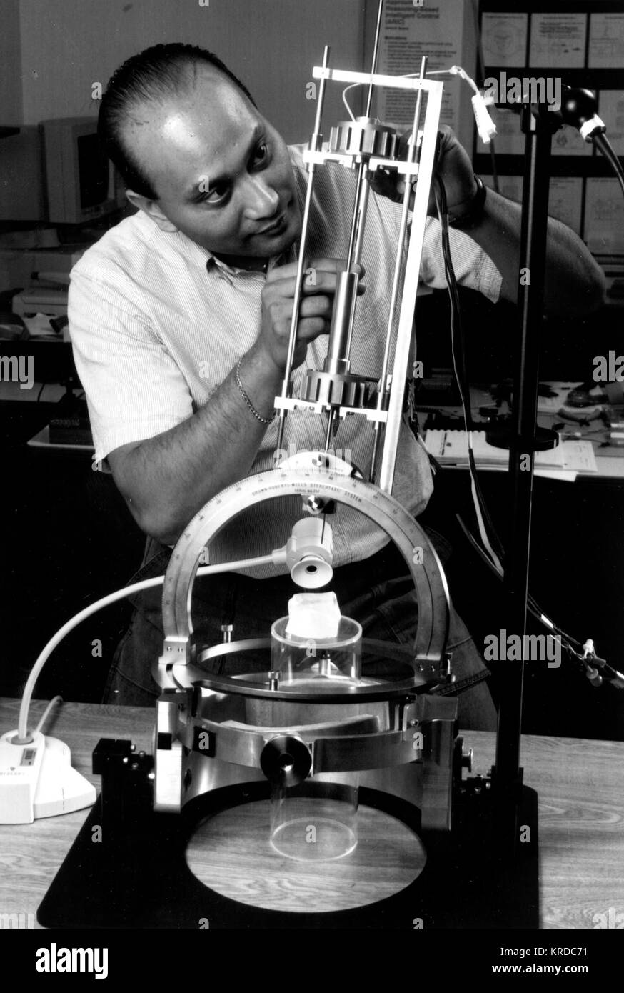 Robot brain robotic arms hi-res stock photography and images - Alamy