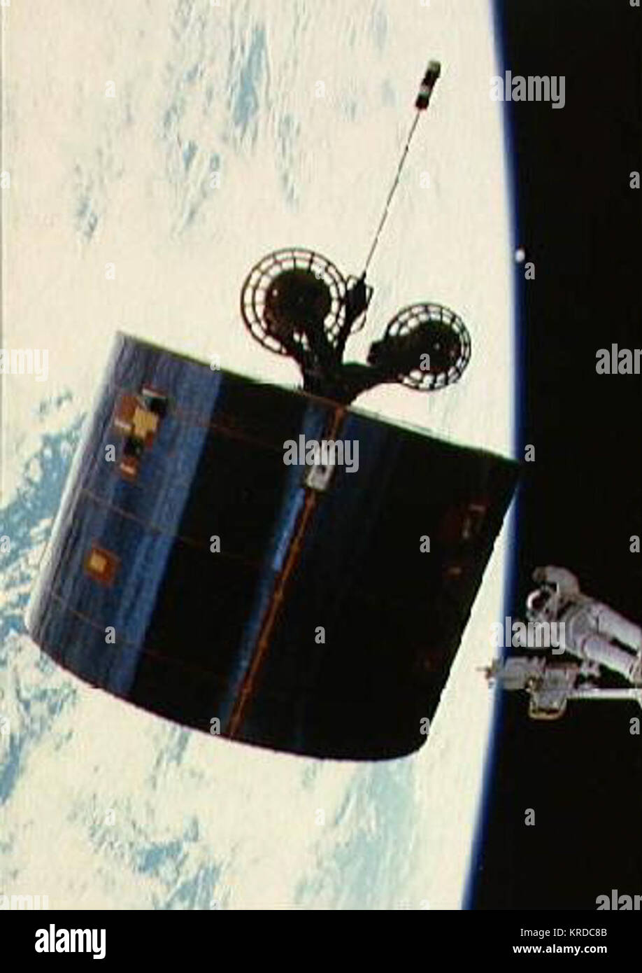 STS-51-I SYNCOM IV-3 EVA by James van Hoften Stock Photo - Alamy