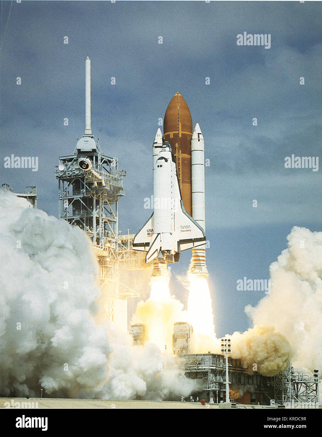 Sts 26 hi-res stock photography and images - Alamy
