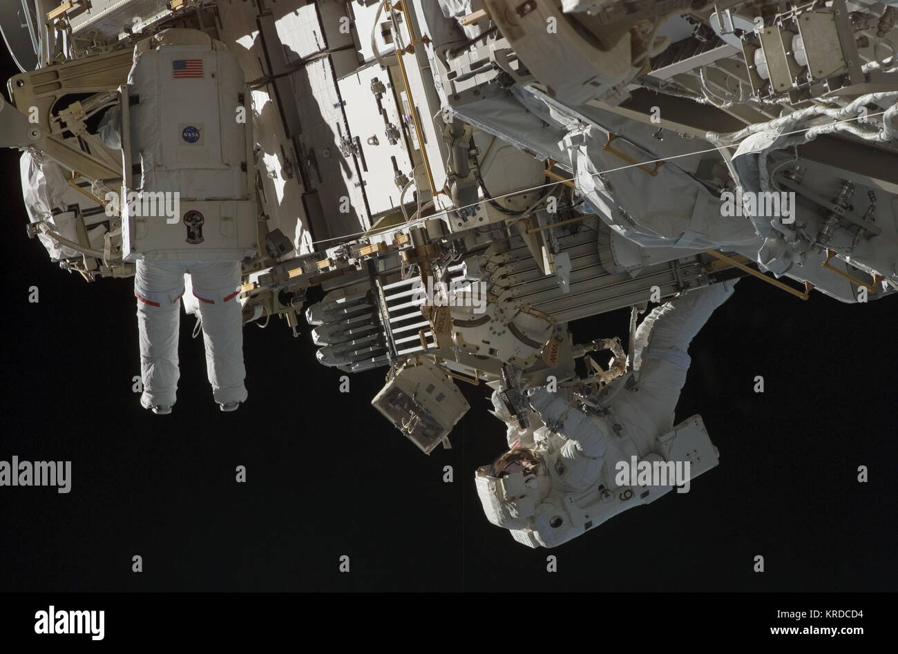 Sts 117 launch hi-res stock photography and images - Alamy