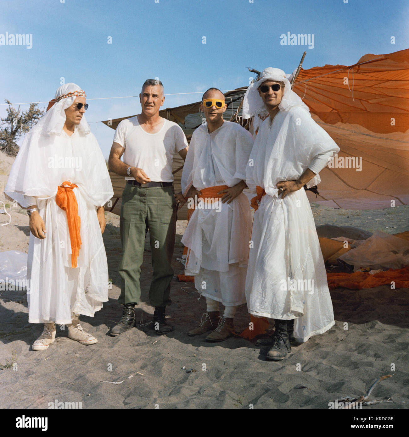 Apollo desert survival training - GPN-2006-000017 Stock Photo - Alamy