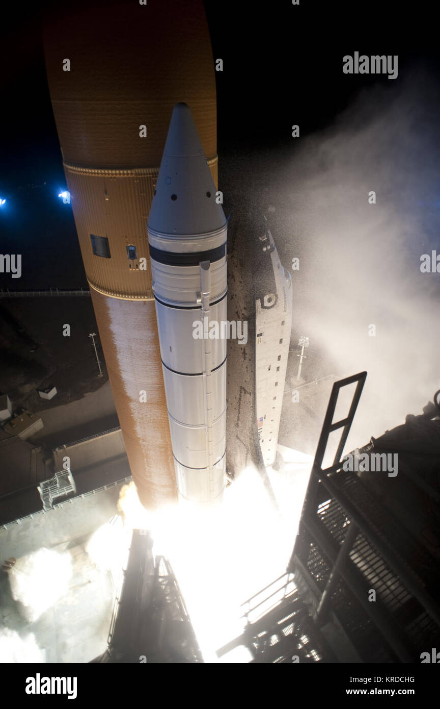 STS-130 SRB thrust Stock Photo - Alamy
