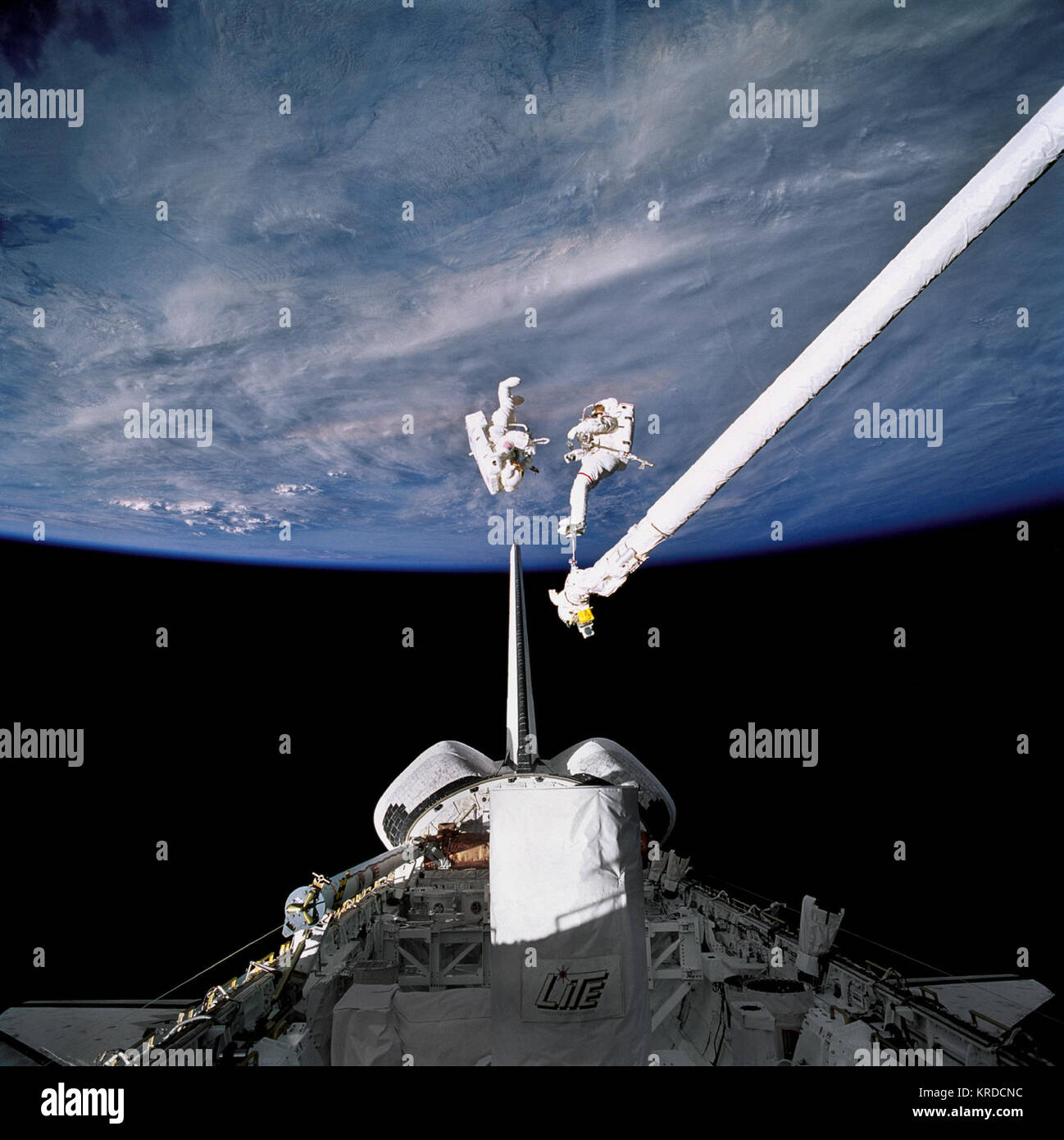 Sts 64 hi-res stock photography and images - Alamy