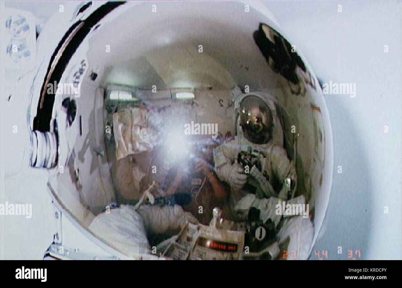 Extravehicular mobility unit hi-res stock photography and images - Alamy