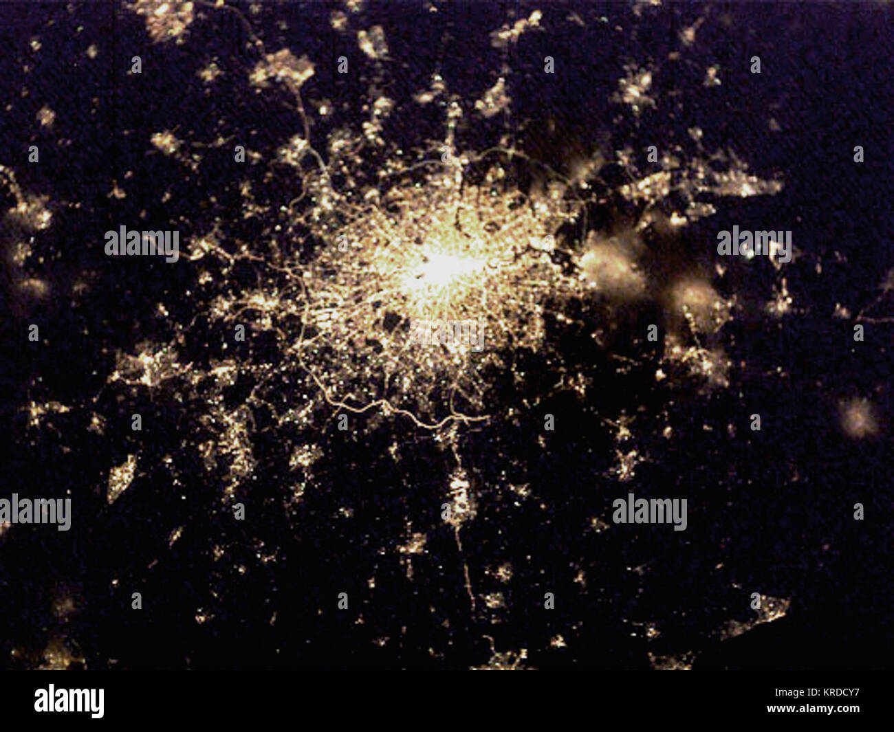 London light pollution hi-res stock photography and images - Alamy