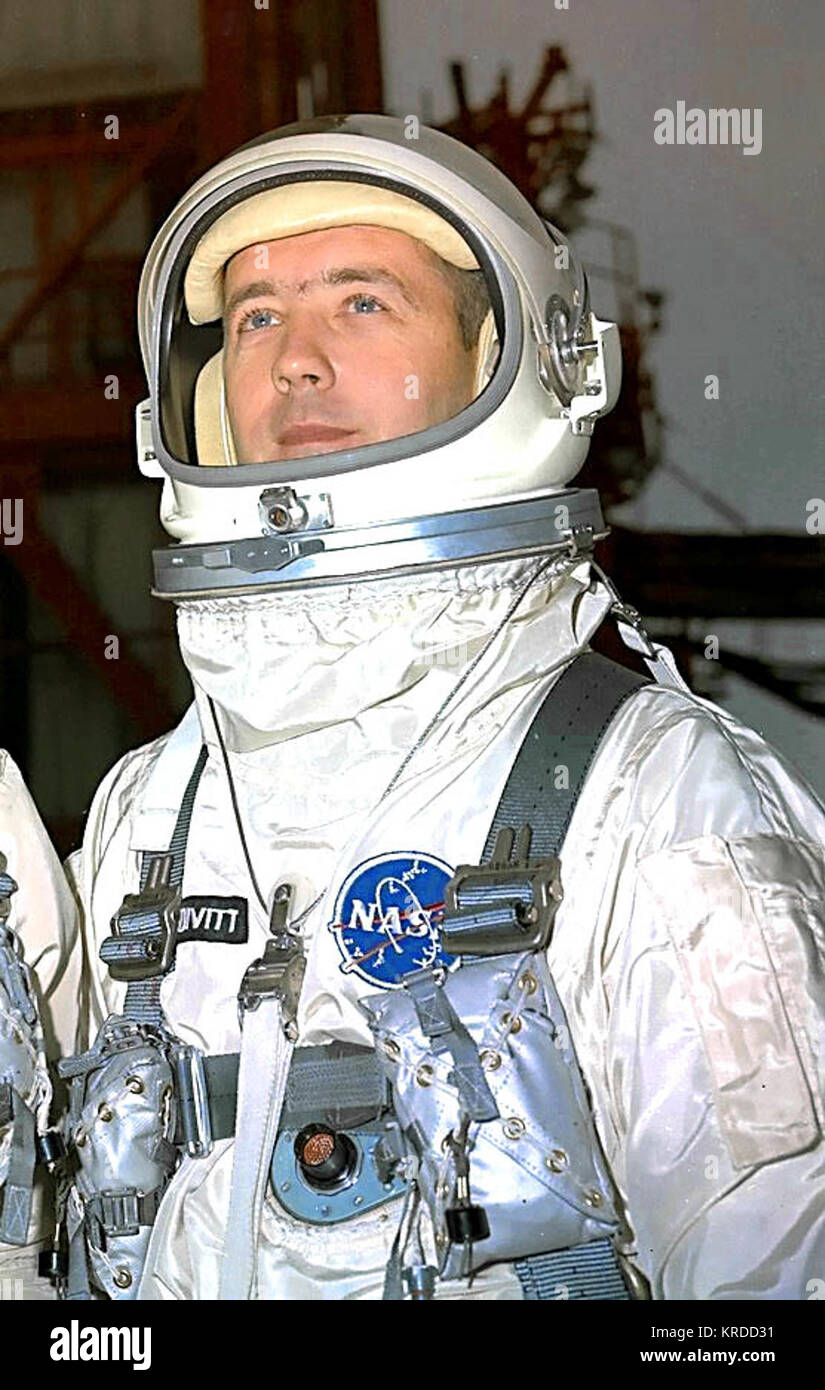 James mcdivitt hi-res stock photography and images - Alamy