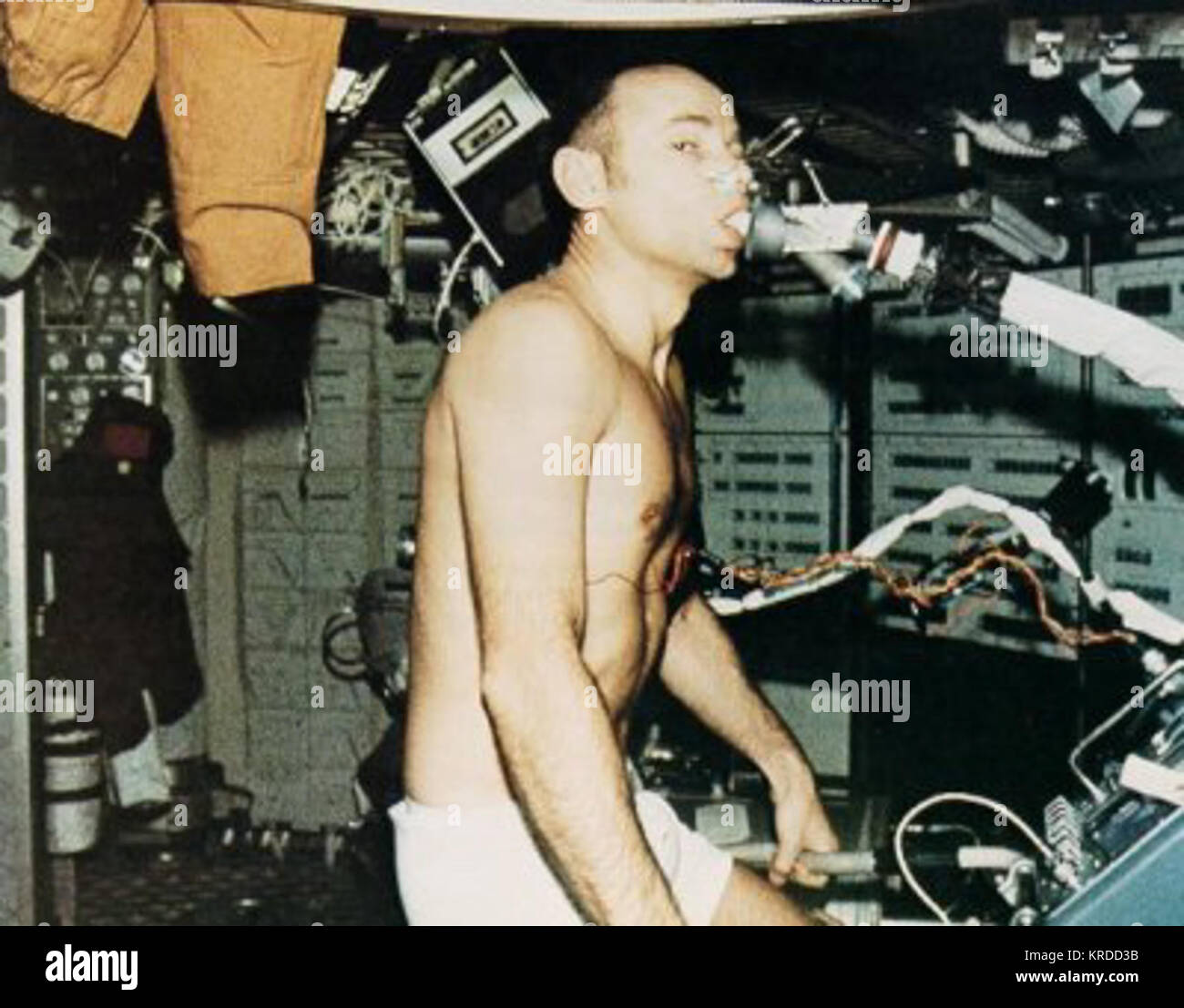 Skylab 3 Bean pedaling ergometer Stock Photo - Alamy
