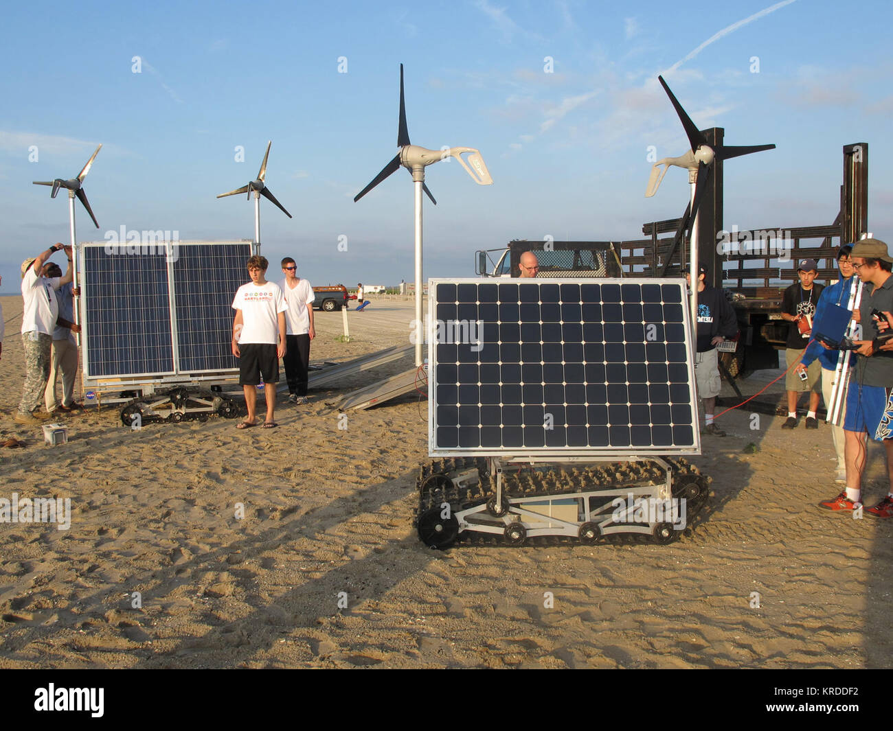 Students from a NASA Goddard summer engineering boot camp test two ...