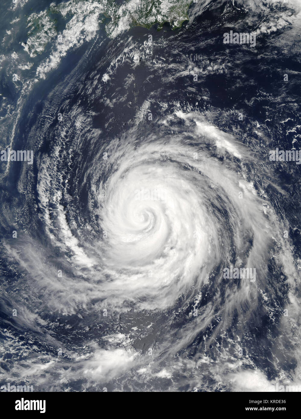 Typhoon Rusa 27 aug 2002 0350Z Stock Photo - Alamy
