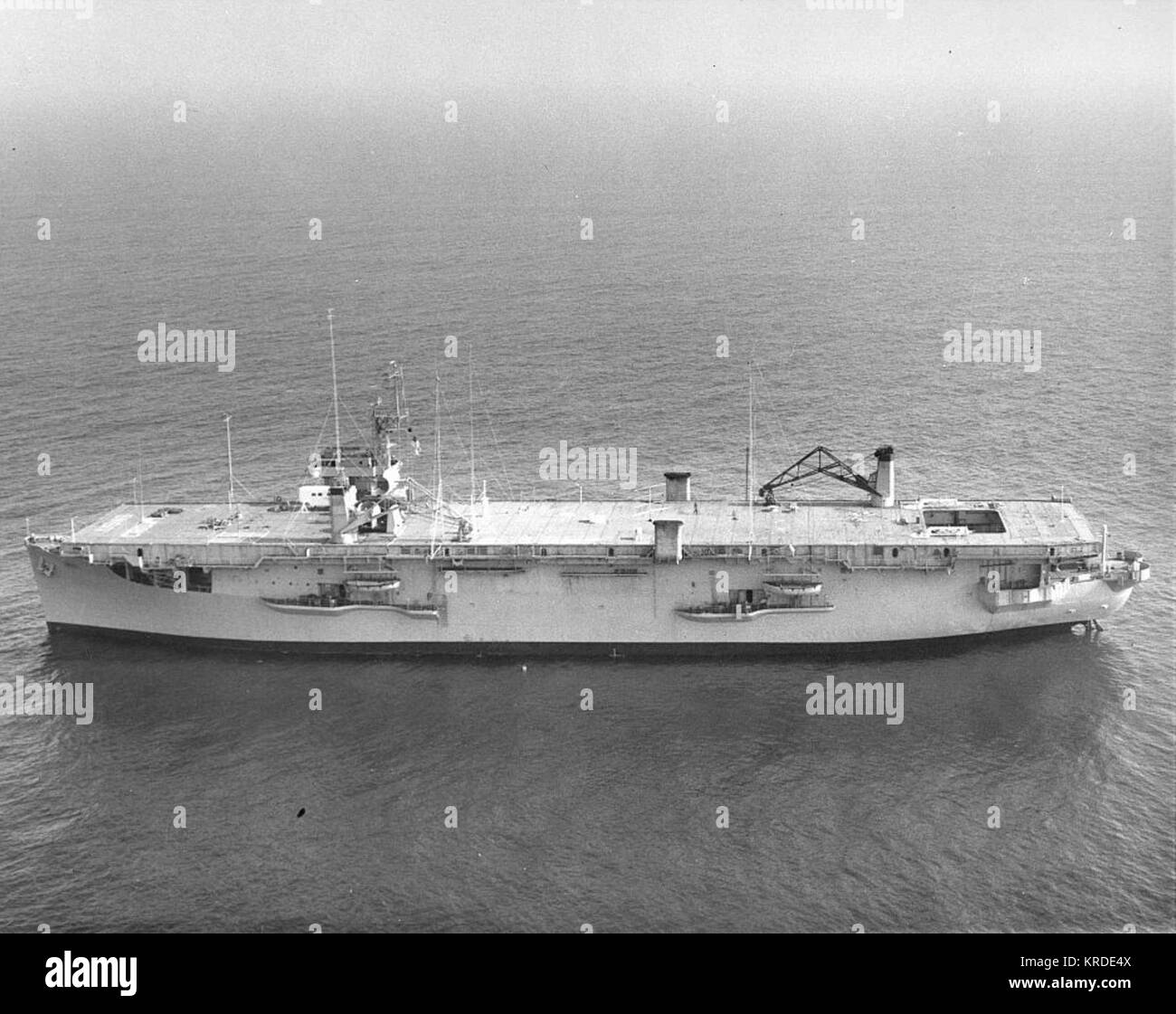 Usns Black and White Stock Photos & Images - Alamy